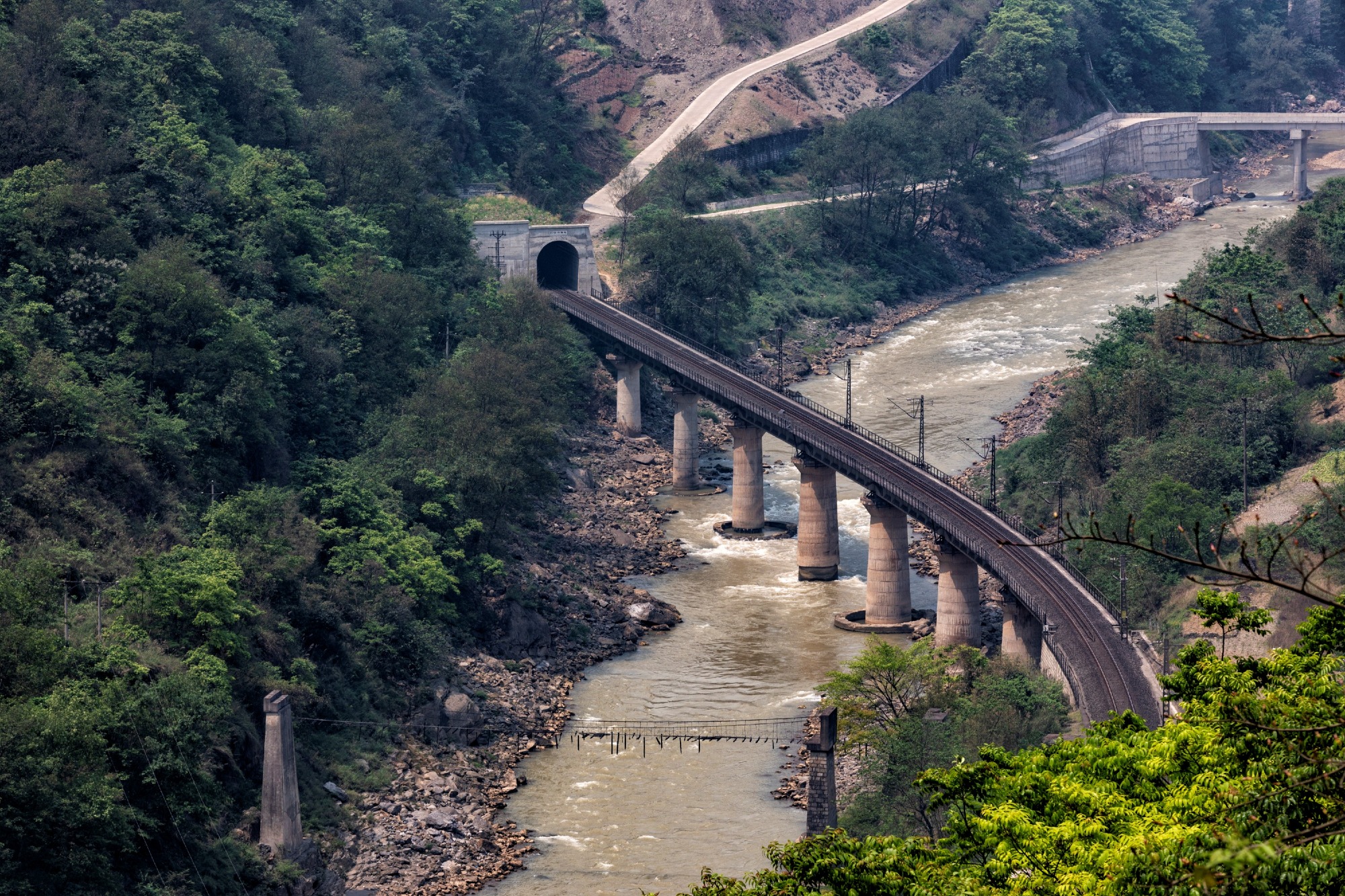 China's narrowest town built in a canyon—Yanjin | Greatest of China ...
