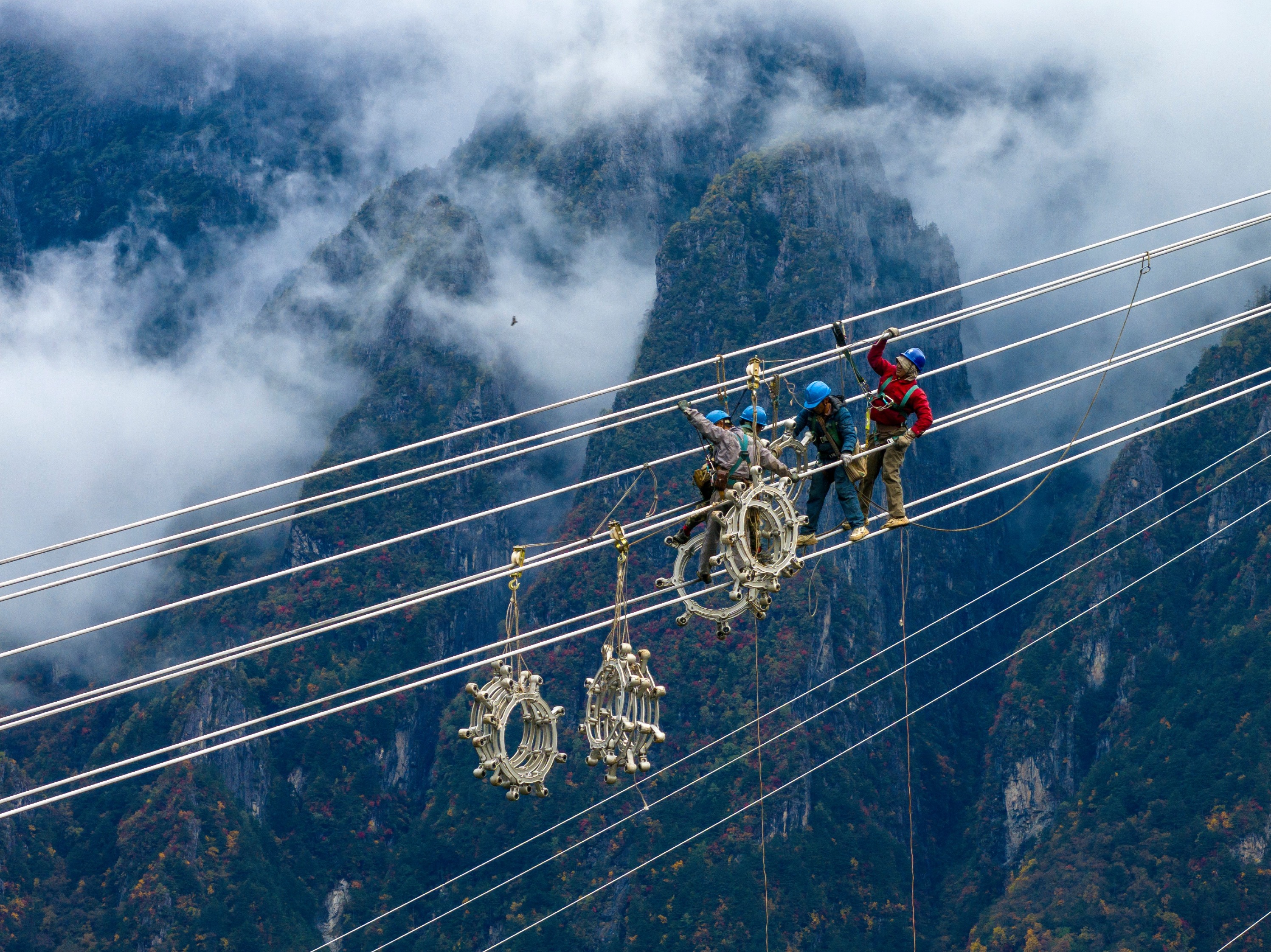 China's UHV project: The world-leading "Electricity Highway" | Mega ...