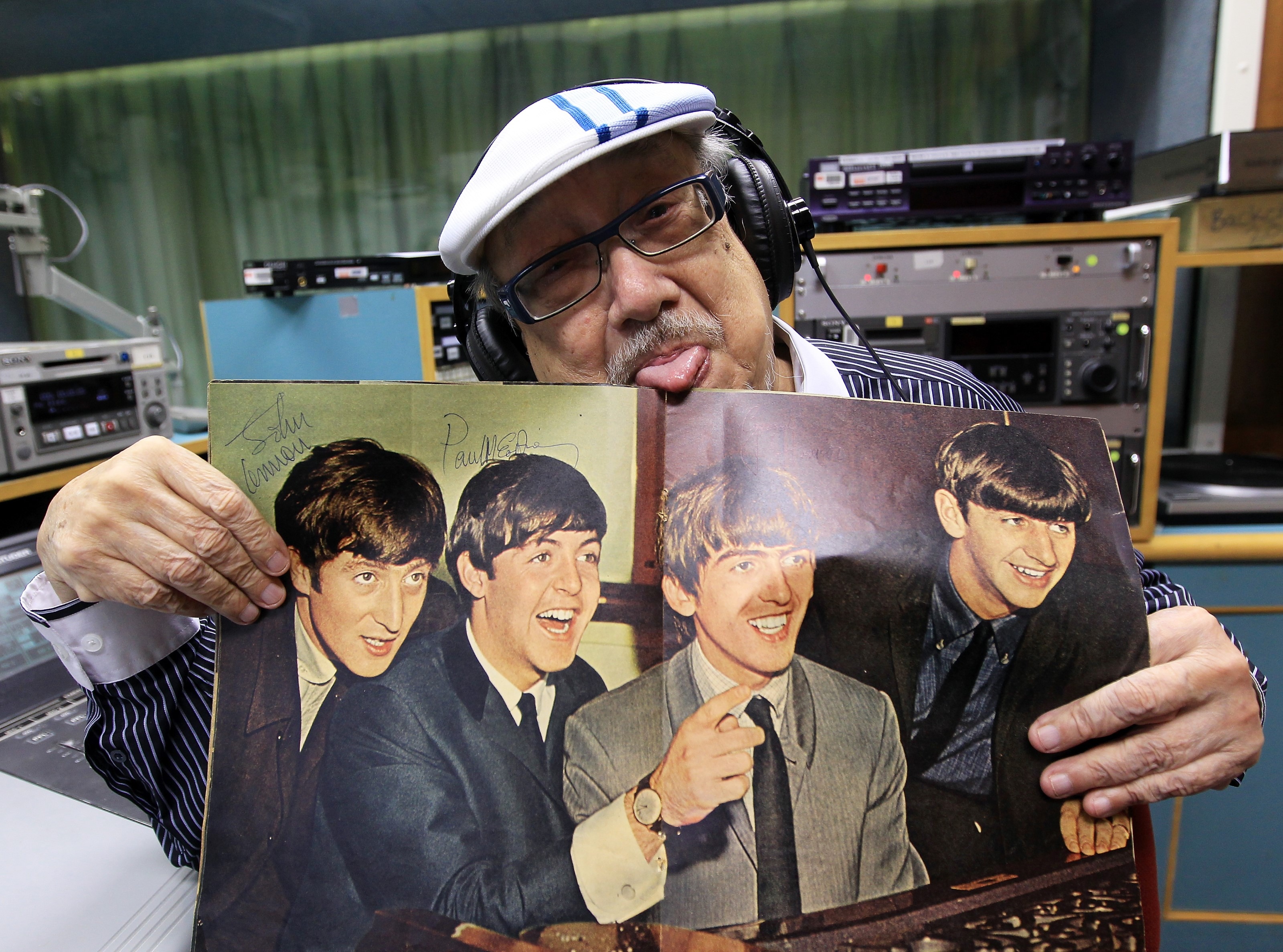 一個廣播界傳奇的消失 Uncle Ray人生有盡 音樂無限 | 影視巨星 | 非凡人事 | 當代中國