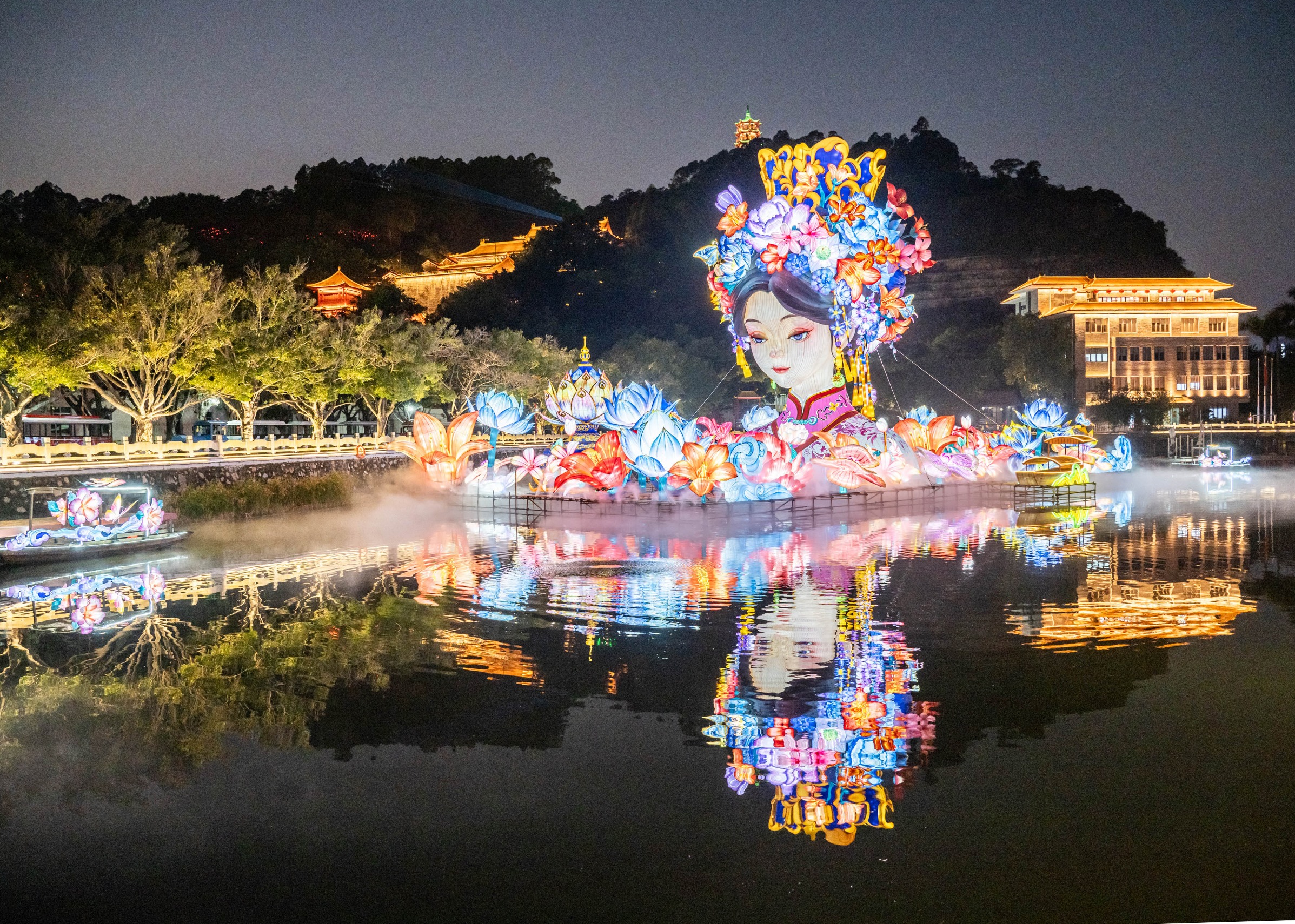 The largest Greater Bay Area Lantern Festival lights up in Nansha ...