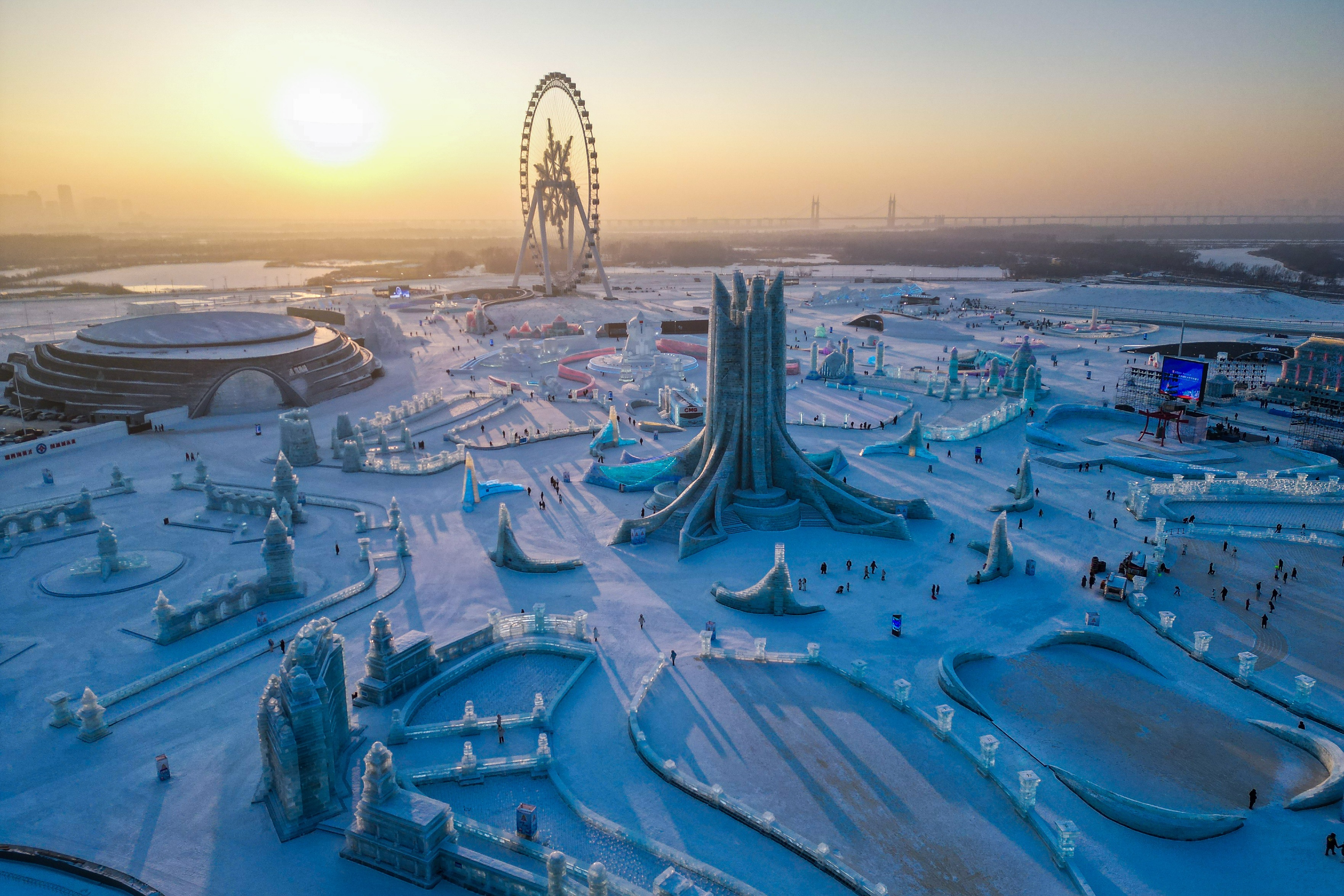 4 Must-see attractions of Harbin Ice and Snow World | Travel & Leisure ...
