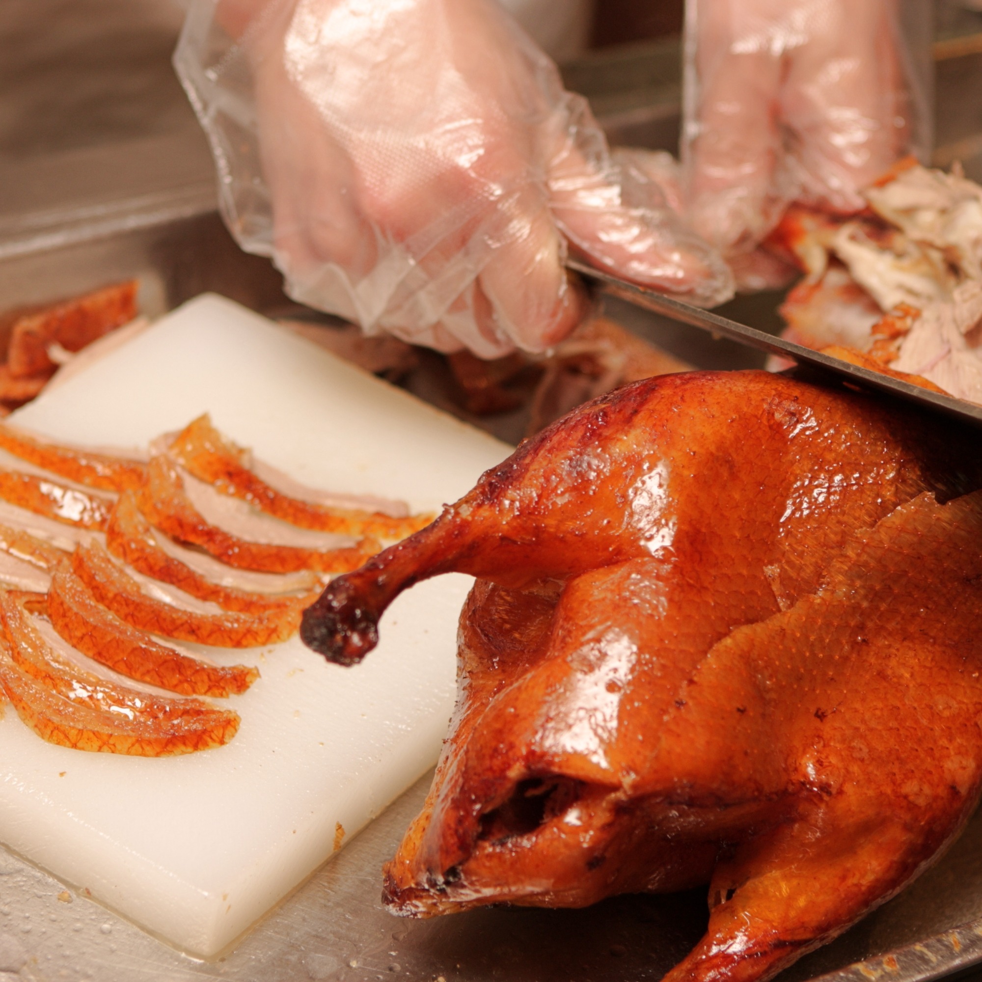 食北京烤鸭108片不可少？盘点烤鸭里的讲究之处 | 百味中国 | 潮游生活 | 当代中国