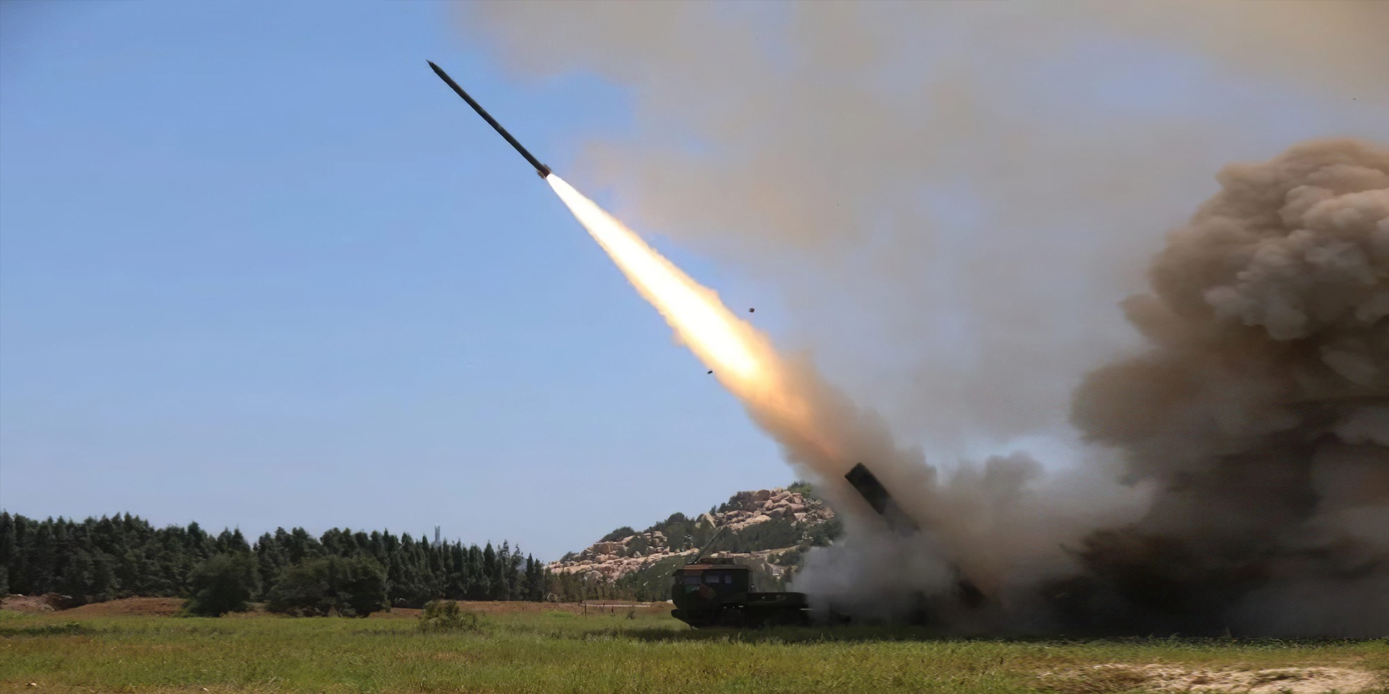 亮相解放军台海军演 PCH-191远程火箭炮威力超想像 | 军事技术 | 中国科技 | 当代中国