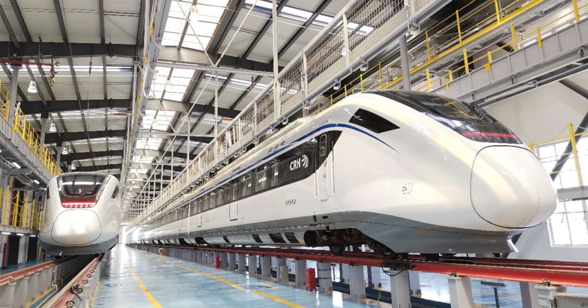 New railway line makes it possible to travel from Guangzhou to Shenzhen ...