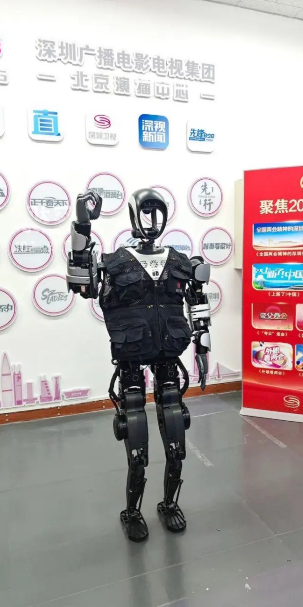 DeepSeek Kimi 豆包 哪個更強？盤點3大國產AI聊天工具 | 智慧生活 | 中國科技 | 當代中國