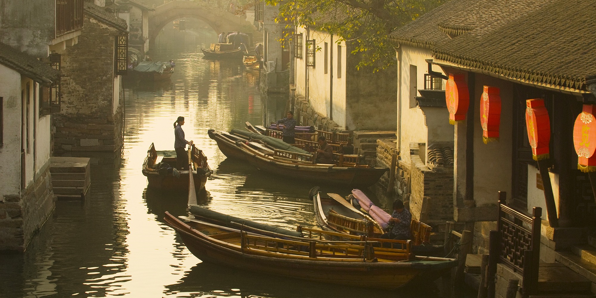 China's narrowest town built in a canyon—Yanjin | Greatest of China ...