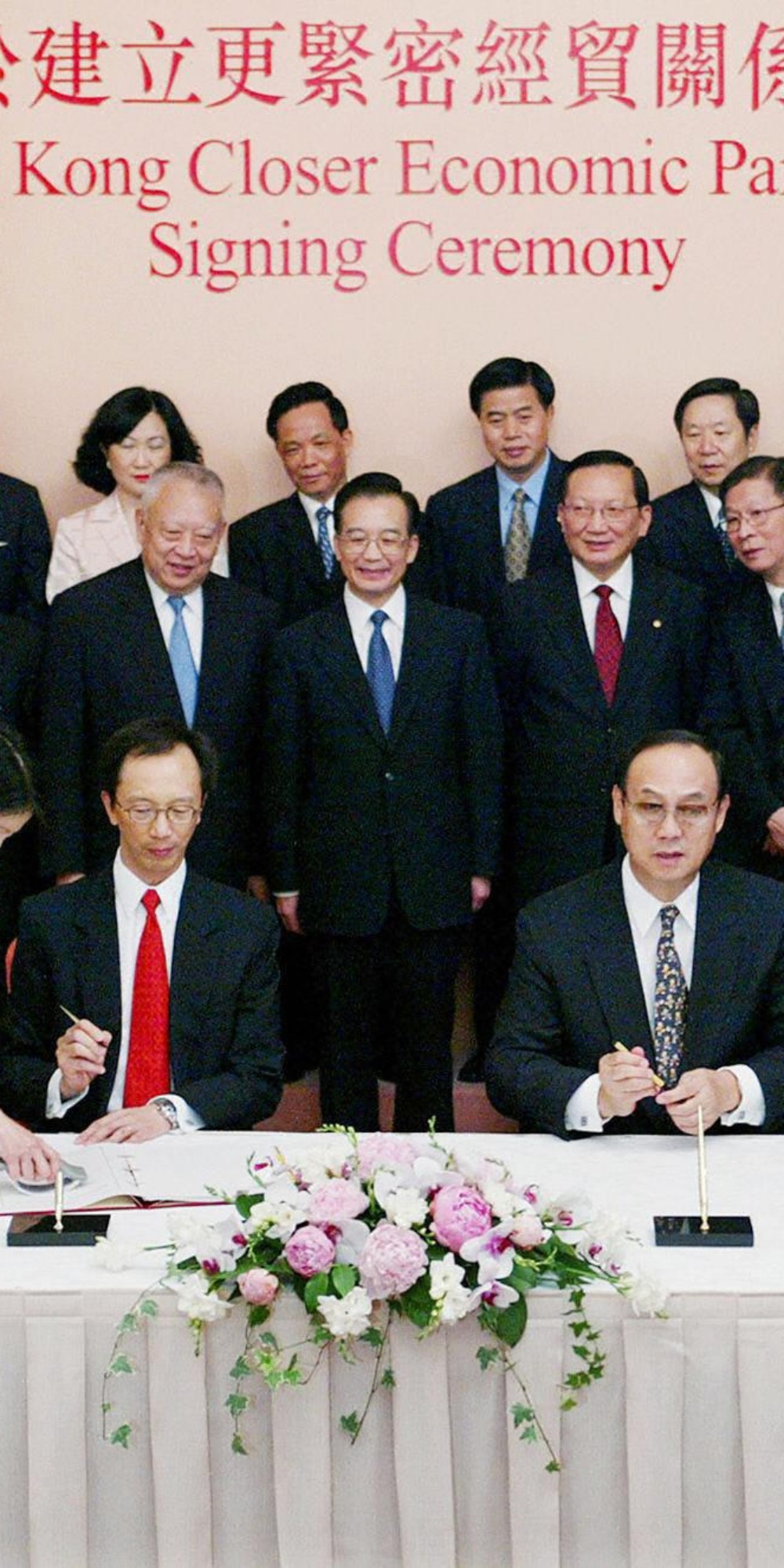 当年今日 | 通识中国 | 当代中国