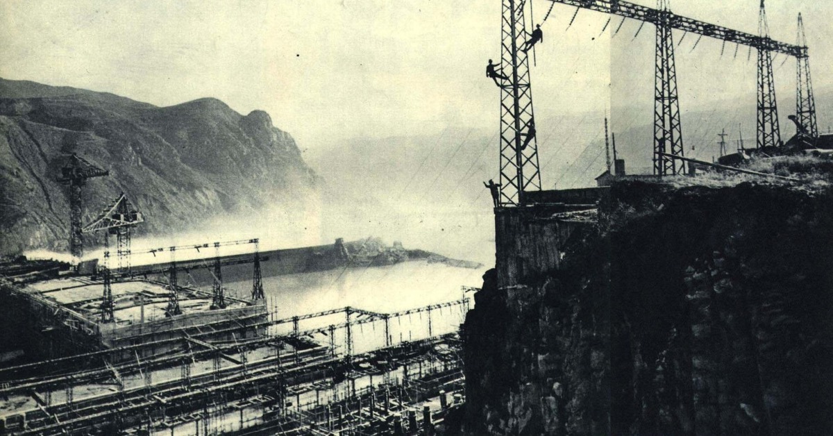 Construction of China's Sanmenxia Water Control Project began | Today ...